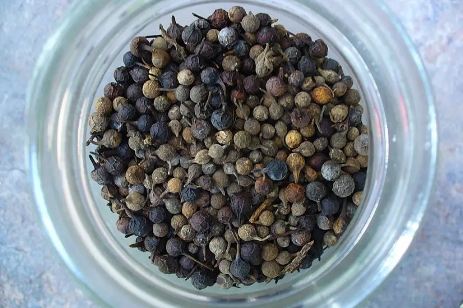 Discover the Best Spices from the Spice Islands | Aqua Expeditions